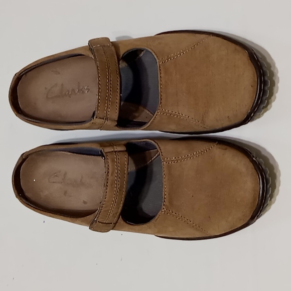 Clarks | Shoes | Clarks Open Back Tan Mules | Poshmark